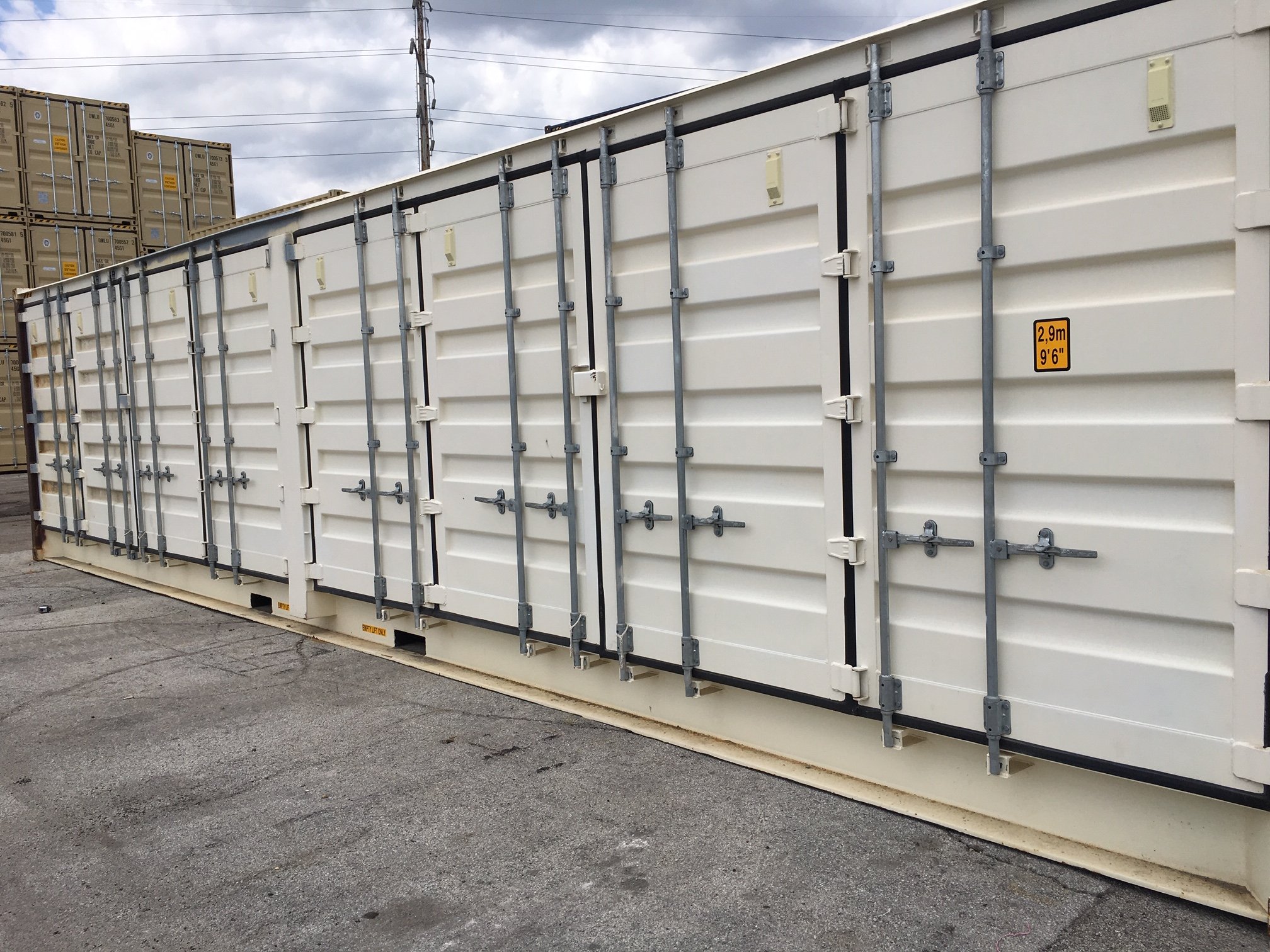 Open Side Containers | Super Cubes